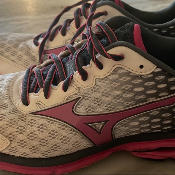 Mizuno | Shoes | Mizuno Womens Running Shoe Waverunner 8 | Poshmark